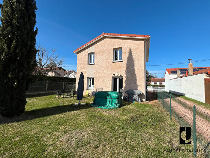 Riorges : Maison 4 pièces à louer