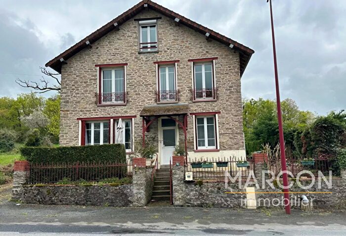 Maison à vendre - Saint-Léger-Bridereix - 6 pièces - 3 chambres