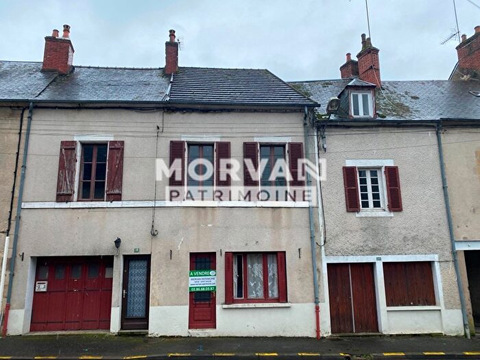 Maison à vendre - Saint-Saulge - 7 pièces - 5 chambres