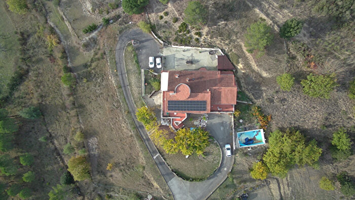 Maison à vendre - Montazels - 12 pièces - 8 chambres