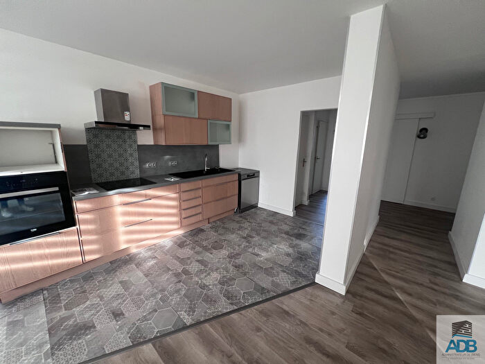 Appartement à louer - Le Coteau - 2 pièces - 1 chambre