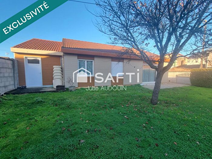 Maison à vendre - Saint-Maixent-lécole - 5 pièces - 3 chambres