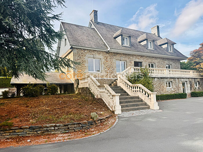Condé-sur-Vire - Maison 10 pièces à vendre