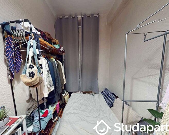 Appartement à louer - Croix Rousse Gros Caillou, Lyon ème arrondissement - 1 pièce - 1 chambre