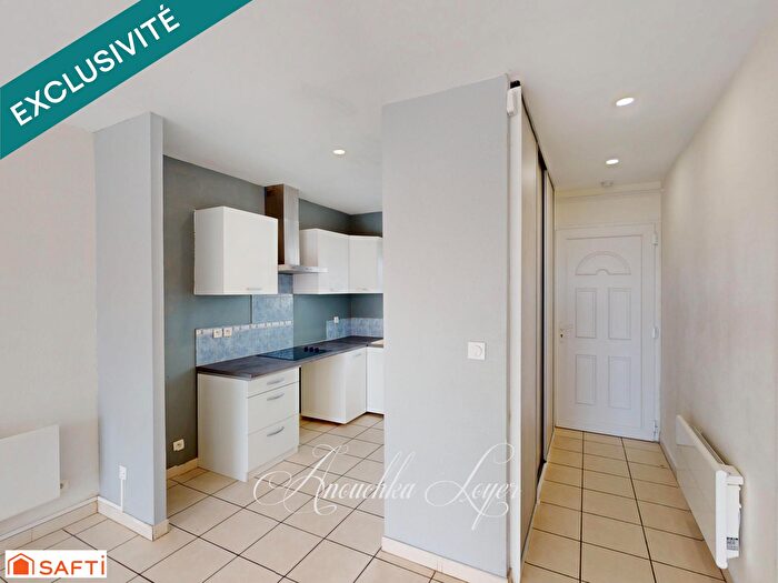 Appartement à vendre - Gornac - 3 pièces - 2 chambres