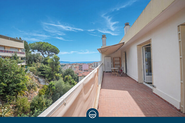 Appartement 4 pièces à vendre à Nice, Baumettes