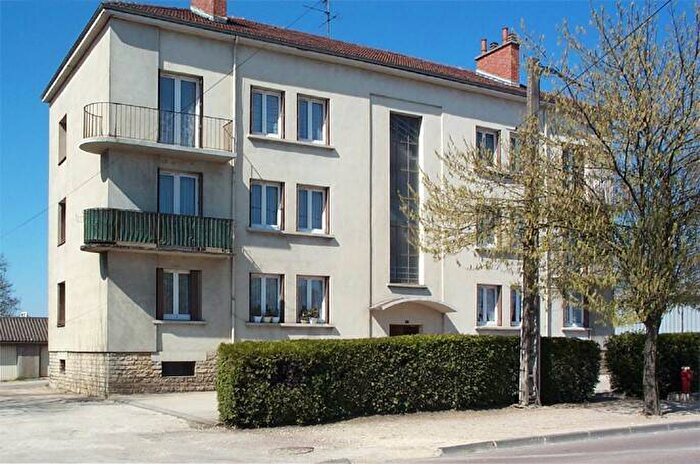 Appartement à louer - Nord Est, Châtillon-sur-Seine - 3 pièces - 2 chambres