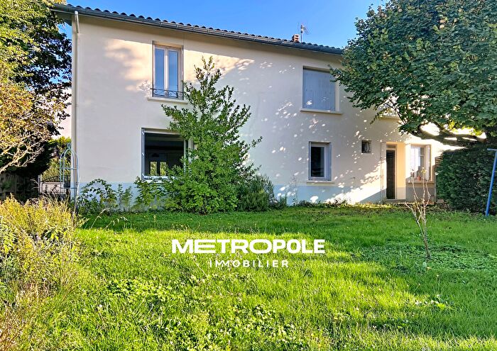 Maison à vendre - Saint-Symphorien-sur-Coise - 5 pièces - 4 chambres