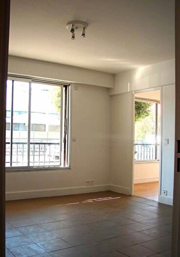 Appartement à louer - Vallées, La Garenne-Colombes - 3 pièces - 2 chambres