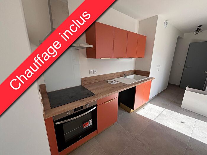 Appartement à louer - Aix-en-Diois - 4 pièces - 3 chambres