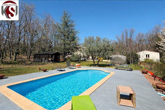 Saint-Maximin-la-Sainte-Baume, Centre-ville : Maison 8 pièces à vendre