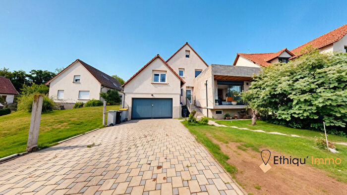 Maison à vendre - Krautwiller - 8 pièces - 5 chambres