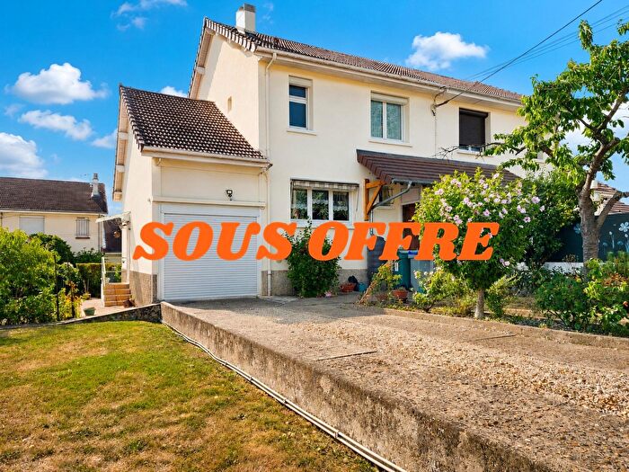 Maison 4 pièces à vendre à Mantes-la-Ville, Louise Michel