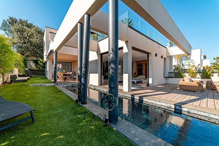 Maison à vendre - Saint-Gély-du-Fesc - 6 pièces - 4 chambres