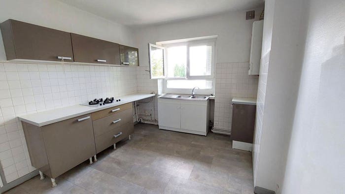Appartement 3 pièces à Aurence-Corgnac-Cité Universitaire, Limoges, à louer