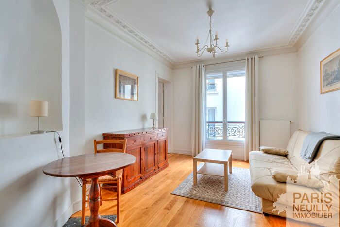 Appartement à louer - Paris e , Chaillot - 2 pièces - 1 chambre