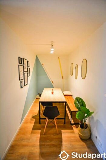 Appartement à louer - Le Blosne, Rennes - 1 pièce - 2 chambres