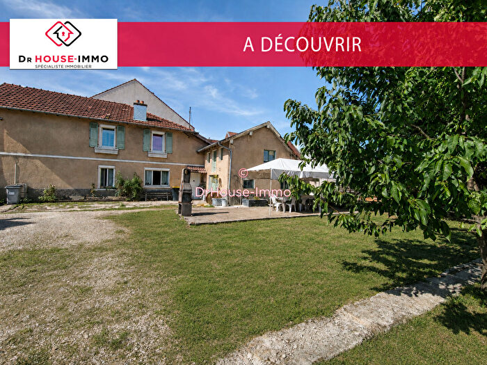 Maison 5 pièces à Colombier-Fontaine, à vendre