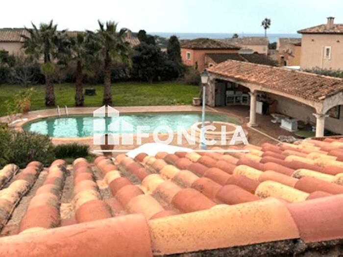 Maison à louer - Beaucours-La Gorguette-La Morvenede, Sanary-sur-Mer - 4 pièces - 3 chambres