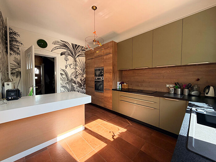 Maison 8 pièces à Thionville, Saint-François, à vendre
