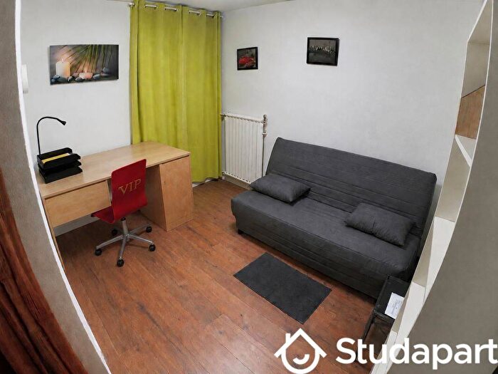 Abbaye, Grenoble : Appartement 1 pièce à louer