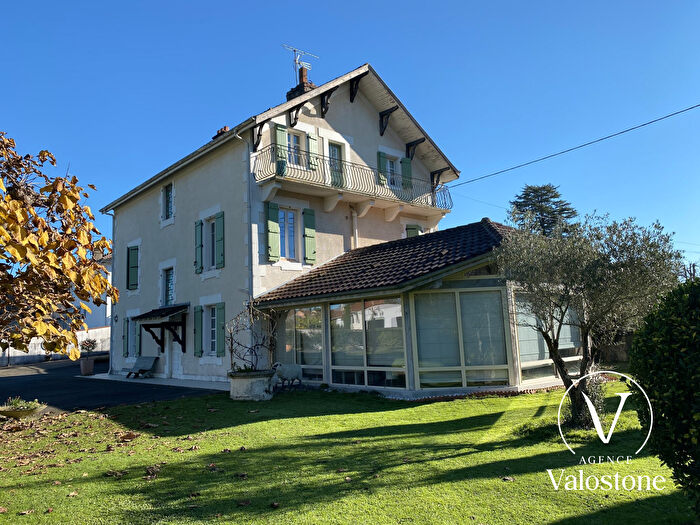 Maison à vendre - Hagetmau - 10 pièces - 3 chambres