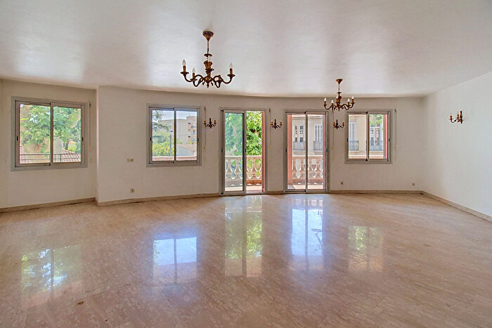 Draguignan, Centre-ville historique - Appartement 3 pièces à vendre
