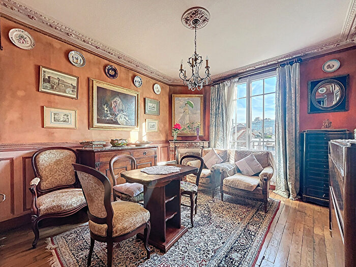 Appartement à vendre - Vanves, Hauts-de-Vanves - 3 pièces - 2 chambres