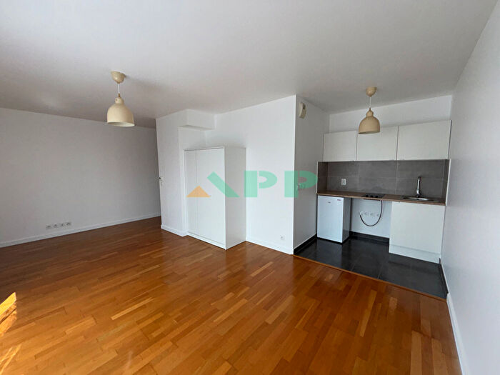 Juvisy-sur-Orge, Centre-ville, Entrevoies, Seine - Appartement 1 pièce à louer