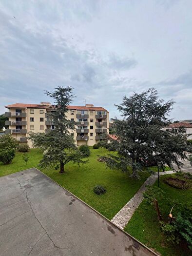 Appartement à louer - Fréjus - 2 pièces - 1 chambre