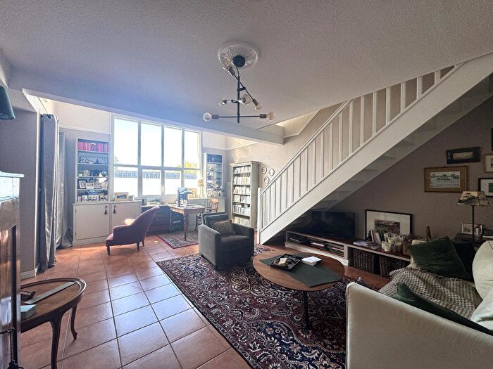 Appartement à vendre - Toulouse, Les Minimes - 3 pièces - 2 chambres