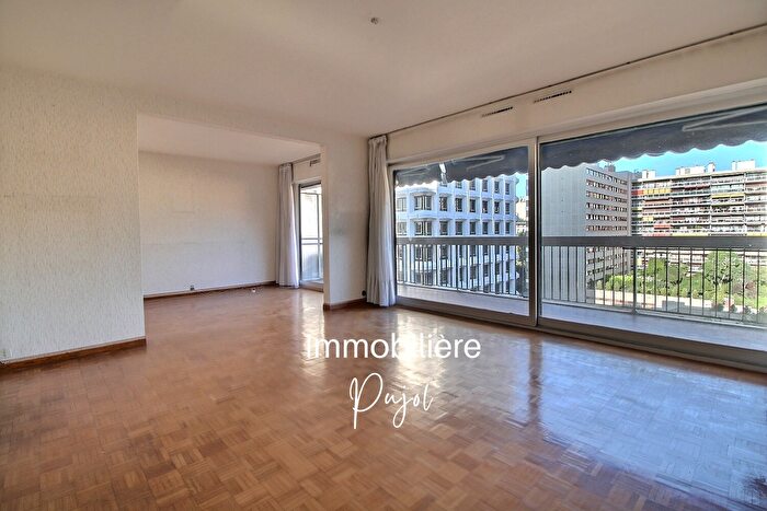 Maisons à vendre et appartements à louer - 1