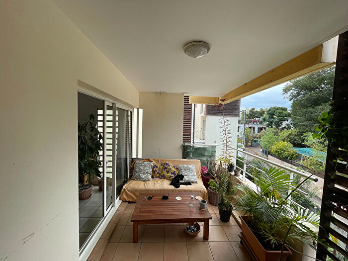 Saint-Pierre, Centre-ville - Appartement 2 pièces à vendre