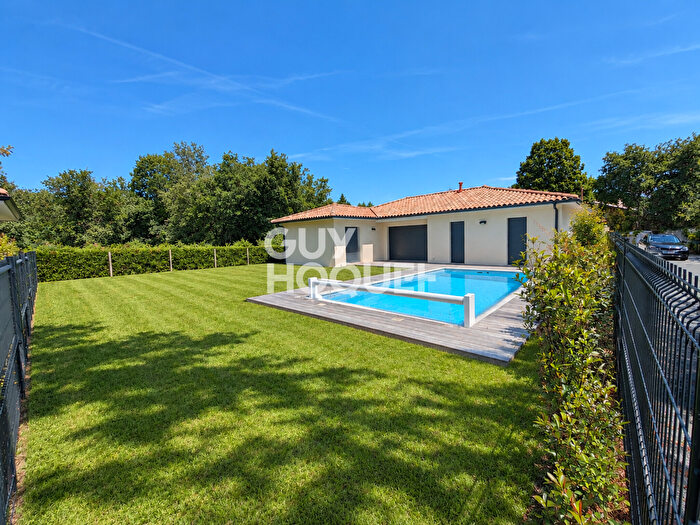 Maison 6 pièces à Saint-Aubin-de-Médoc, à vendre