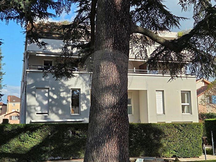 Appartement à louer - Villefranche-sur-Saône - 3 pièces - 2 chambres