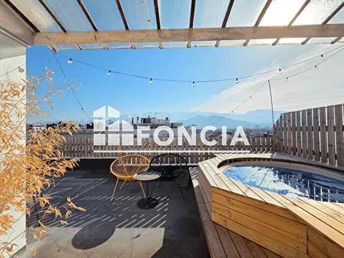 Appartement à louer - Abry, Grenoble - 3 pièces - 2 chambres