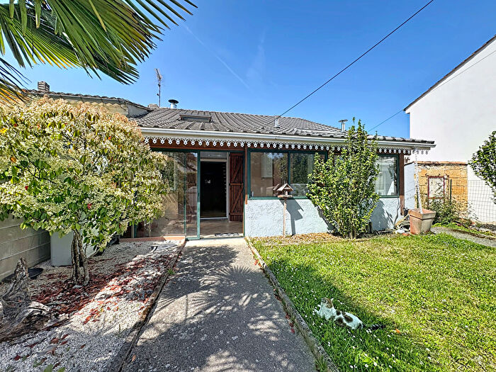 Maison à vendre - Ludon-Médoc - 5 pièces - 3 chambres