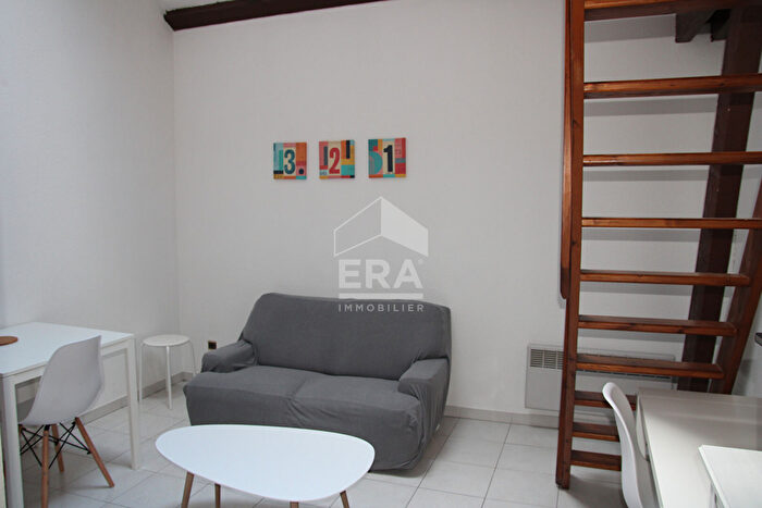 Appartement à louer - Reims, Neufchatel, Orgeval, Laon, Zola - 1 pièce