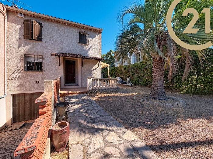 Maison 4 pièces à Saint-Raphaël, à vendre
