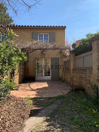 Maison à louer - Vers-Pont-du-Gard - 3 pièces - 2 chambres