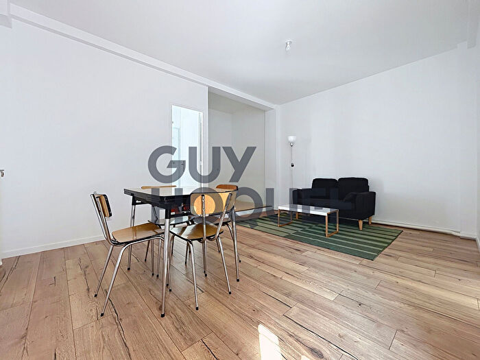 Appartement à louer - Cachan, Ouest Sud - 2 pièces - 1 chambre