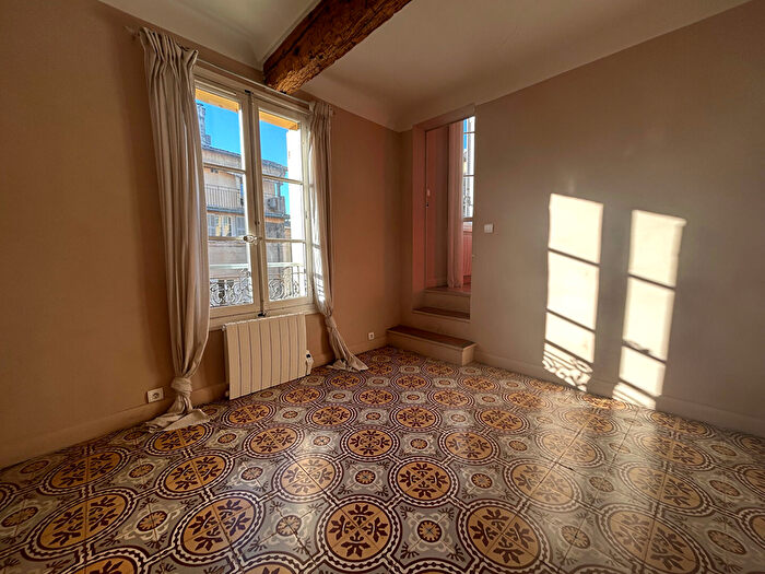 Aix-en-Provence, Centre-ville : Appartement 2 pièces à louer