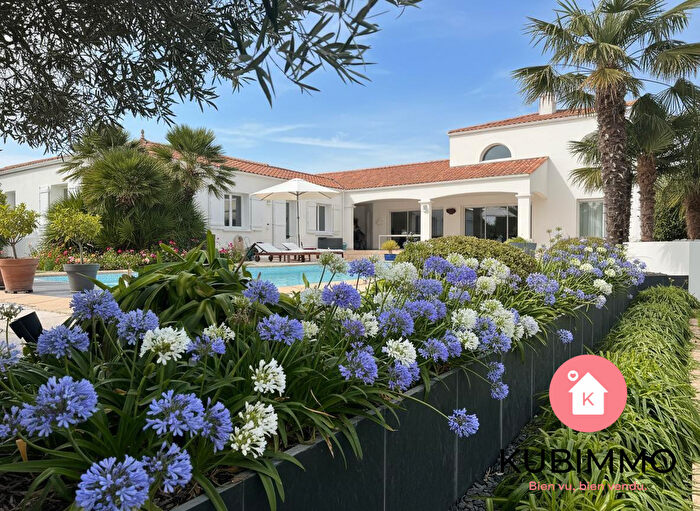 Maison à vendre - Talmont-Saint-Hilaire - 8 pièces - 3 chambres