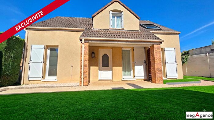Maison 4 pièces à Montmagny, Centre-ville, Carrières, à vendre