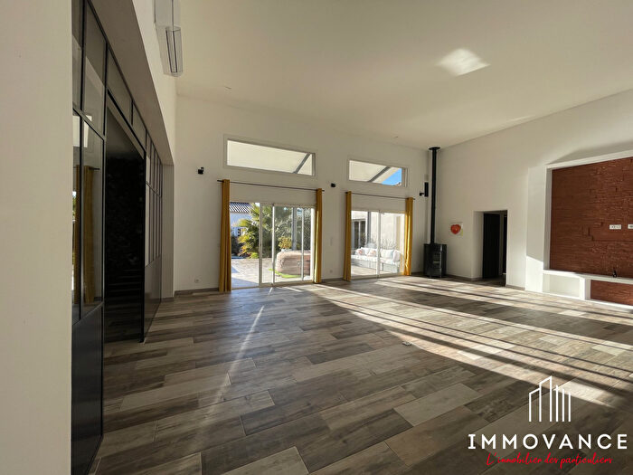 Maison à vendre - Castillon-du-Gard - 6 pièces - 3 chambres