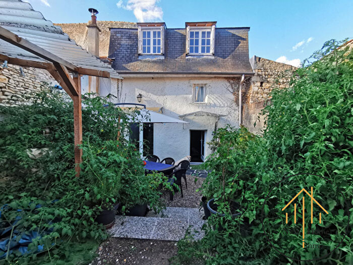 Maison 5 pièces à Richelieu, à vendre