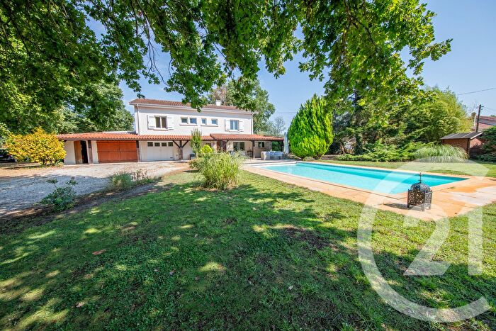 Saint-Médard-en-Jalles, Caupian, Cérillan, Hastignan, Issac : Maison 8 pièces à vendre