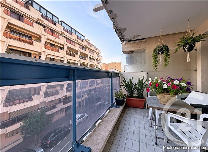 Appartement à vendre - Antibes, Juan-les-Pins, Le Cap - 2 pièces - 1 chambre