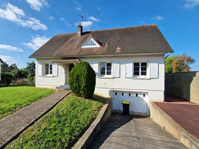 Maison à vendre - La Loupe - 6 pièces - 5 chambres