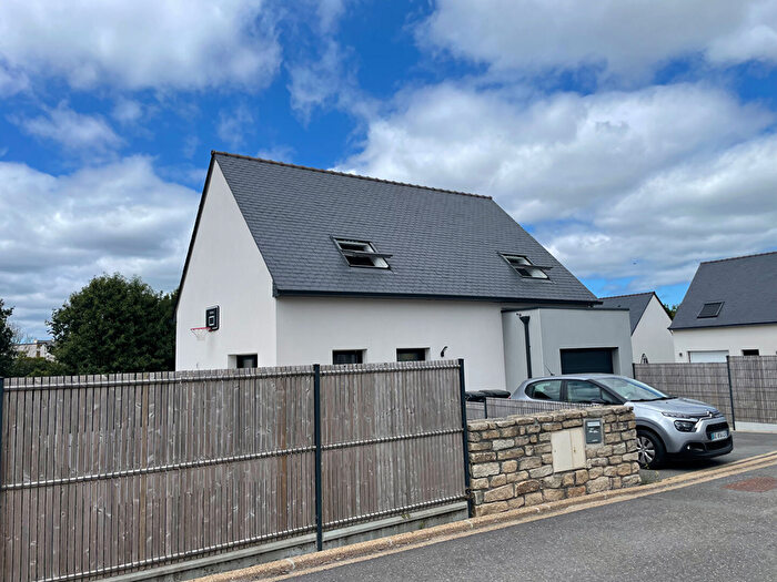 Maison 7 pièces à louer à Plabennec